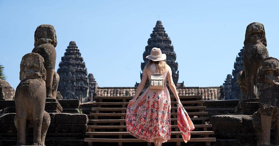 Angkor Wat Temple, from Hindu to Buddhist Shrine - Angkor Database